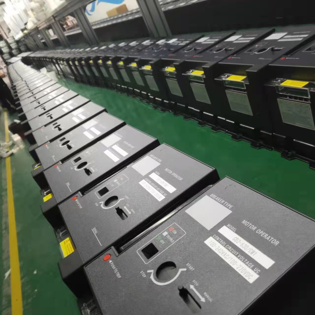 CD2 Series Motor-Driving Mechanism Electric Breakers 3 Phase Circuit ...