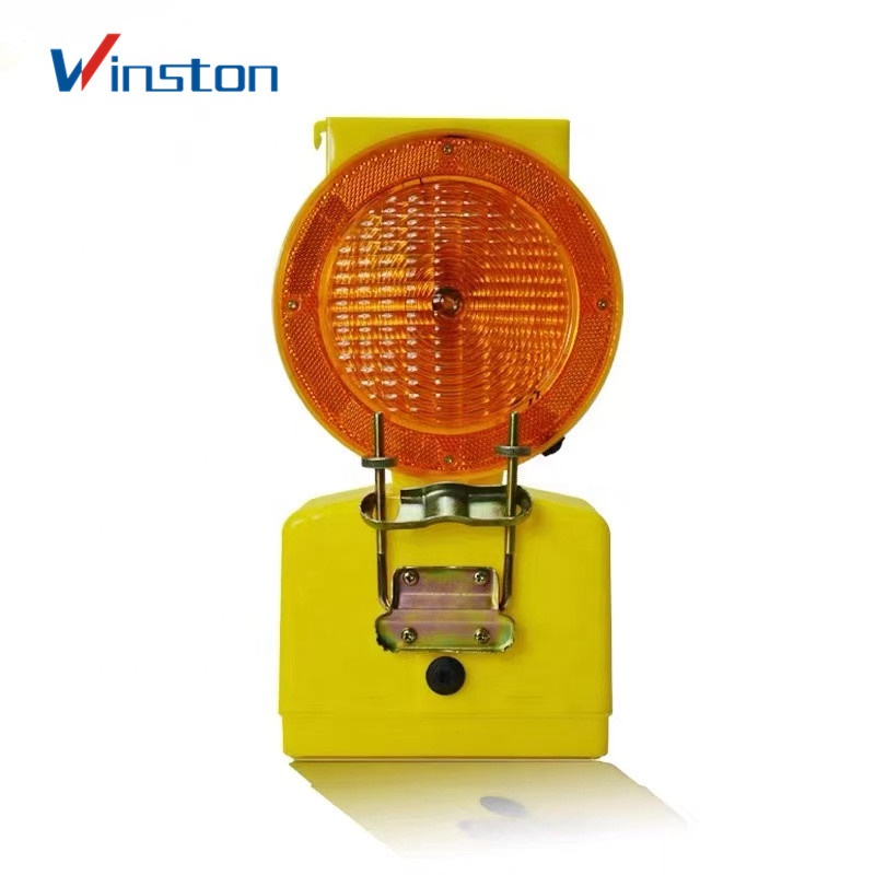 LED Solar Traffic Signal Sign Flash Roadblock Light flicker - Buy CE ...